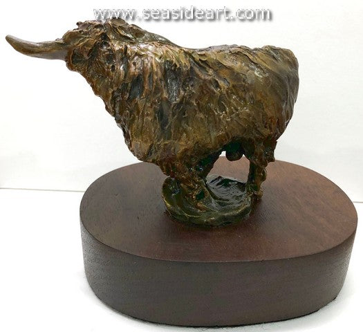 The Wee Heilan Coo (Highland Cow) - Seaside Art Gallery